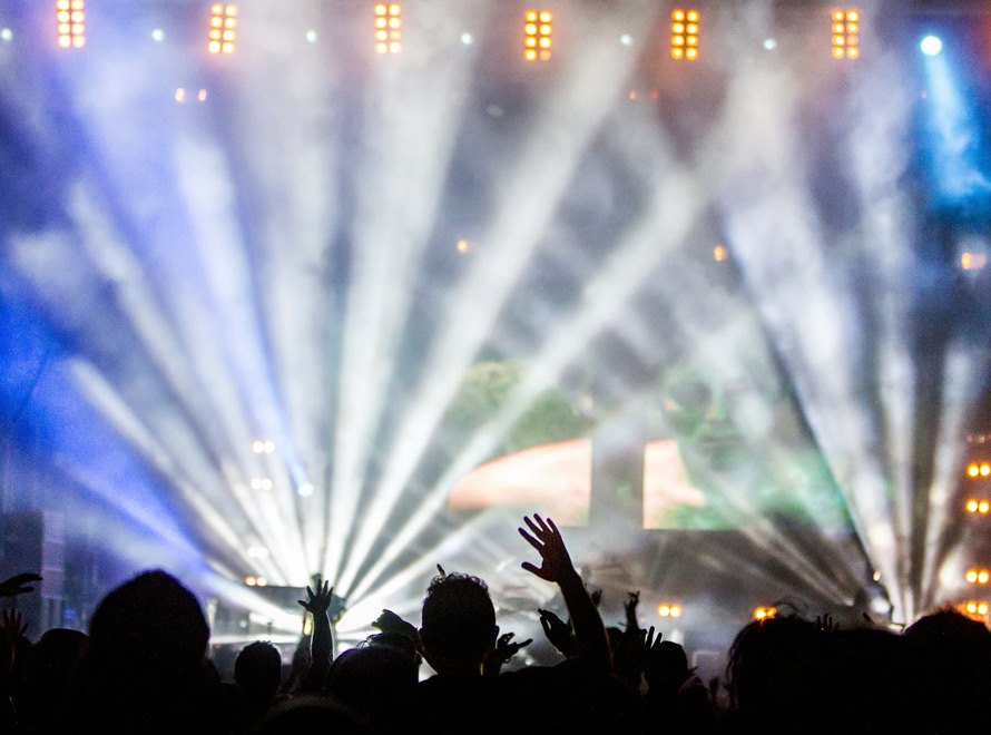 Life at RELX – RELX - Information-based analytics and decision tools